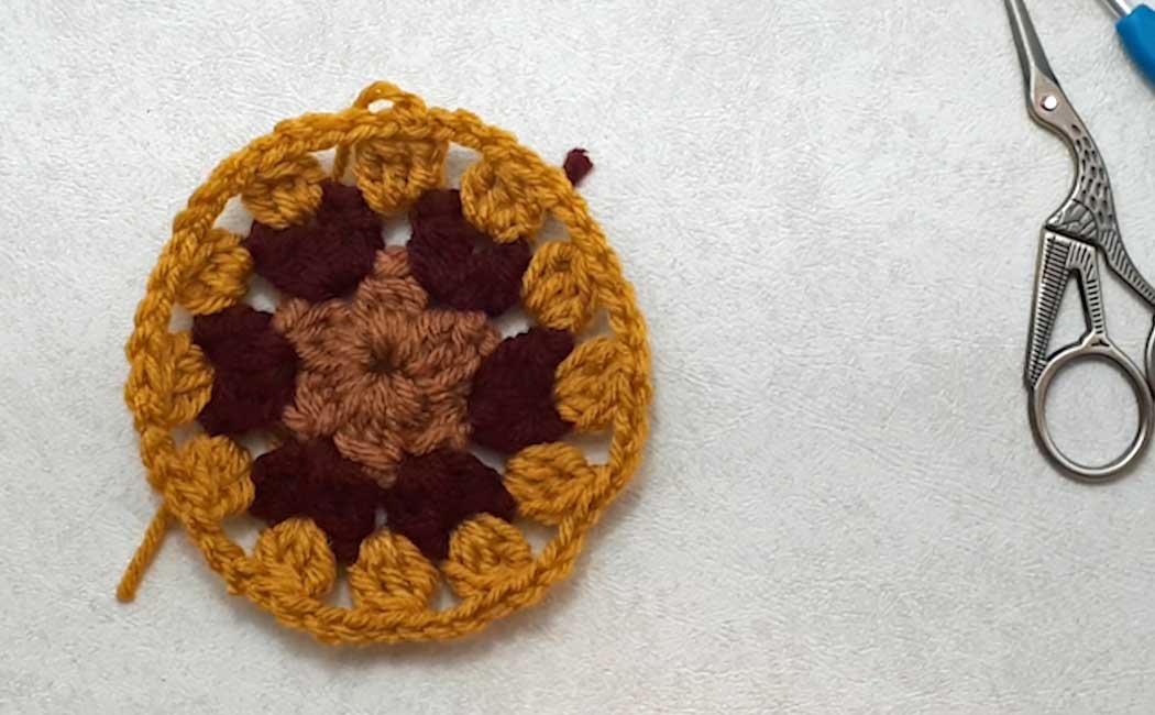Large "TOG" Granny Square - Create and Crochet